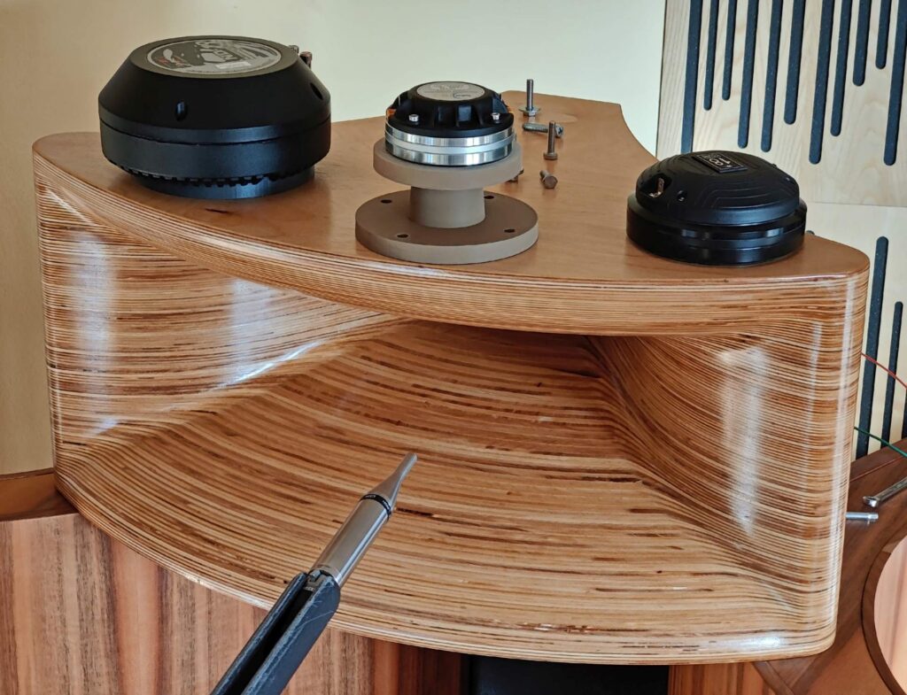 DrBA Test Bench: WN300ALO (William Neile Acoustic Loading Optimized fc ...